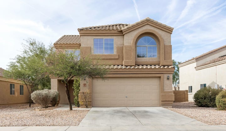 Spacious 4br Home | Central Casa Grande - Casa Grande, AZ