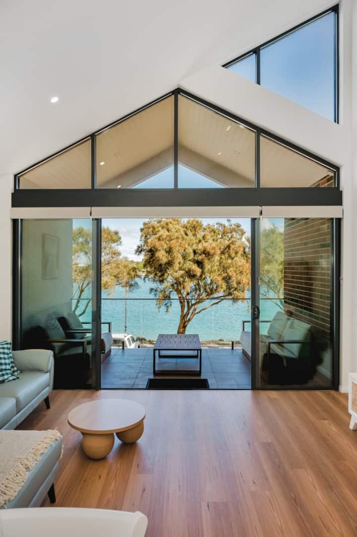 Hello Dolphins Villas - Mandurah