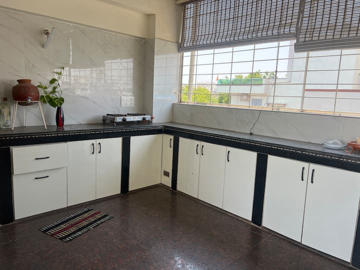 Better Place For Visitors Almasguda Near Airport - 하이데라바드