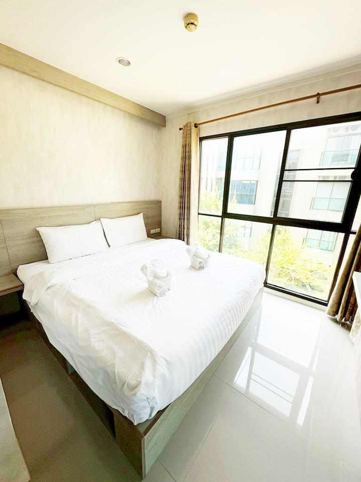2br Condo Incha-am(f3/6)perfect For Wfh & Families - Cha-am
