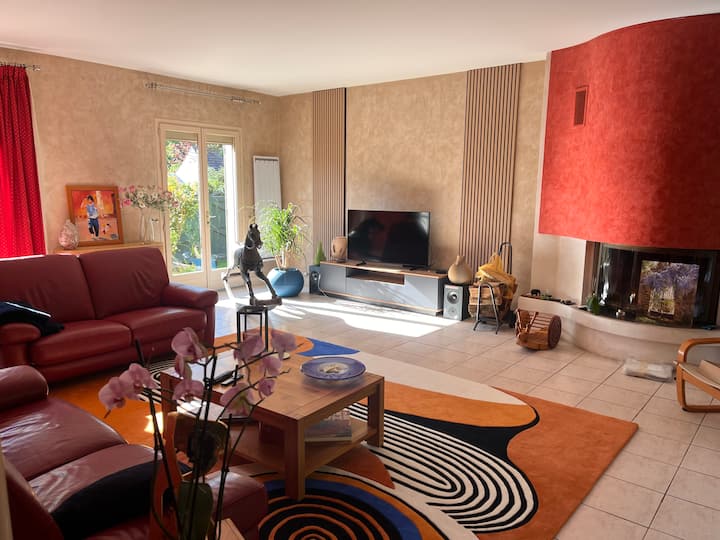 Chambres Dans Maison Spacieuse Avec Jardin - Rambouillet