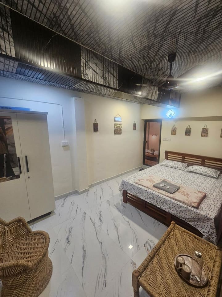 Richards Homestay - Classy Ac Rooms - Thiruvalla