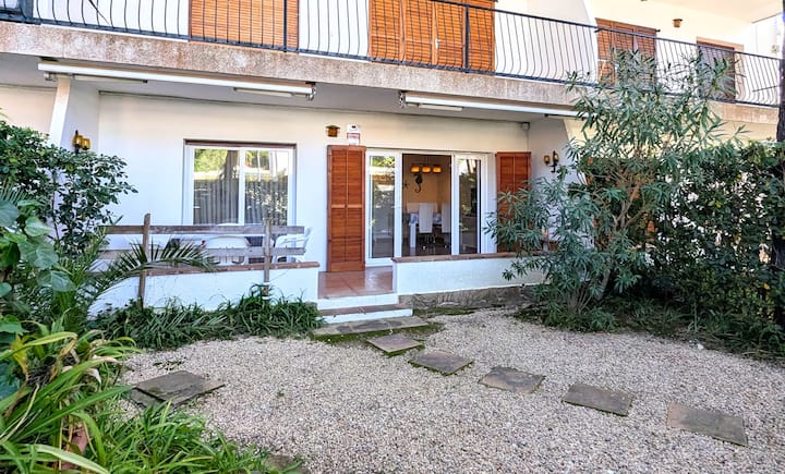 Bajo Con Jardin Cerca De La Playa By Host&joy - Playa de Aro
