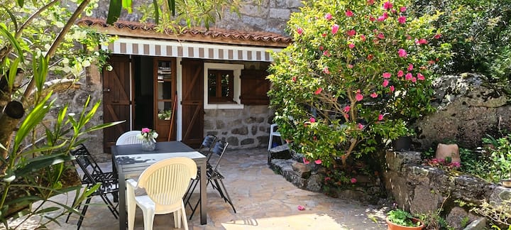 Conca, Maison En Pierre
Cœur Nature, Proche Plage - Sainte-Lucie de Porto-Vecchio
