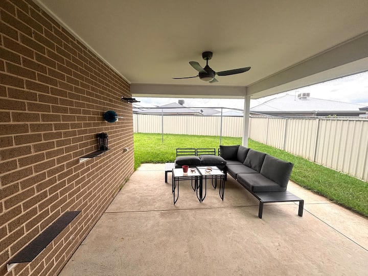 Cozy Room, Friendly Housemates, Quite Area. - Albury