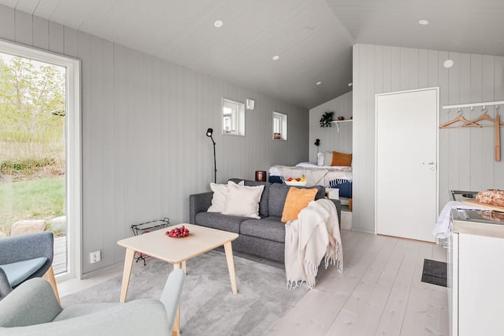 Waterfront Home With Private Beach In Vaxholm - Vaxholm