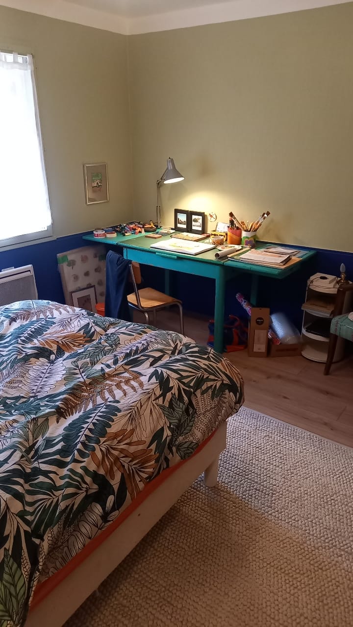 Une Chambre Dans Maison Individuelle. - Crest