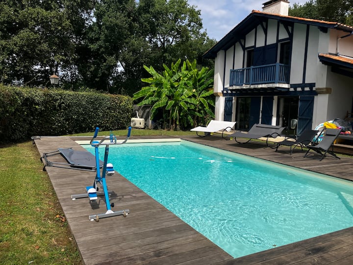 Villa Sur Golf Modernisée Et Climatisée - Pays basque français