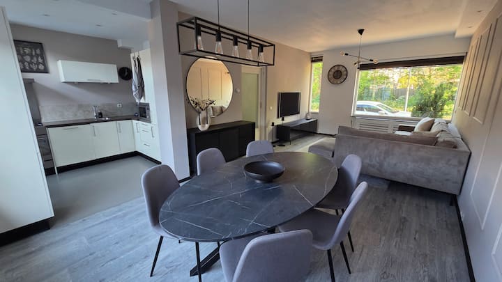 Moderne Huis In Haarlem - Gratis Parkeren & Tuin - 霍夫多普