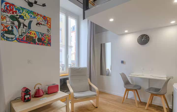 Studio Cosy Avec Mezzanine – Métro 3 Min - Oullins