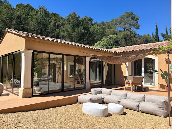 Villa Familiale • Piscine Chauffée • Jardin - Carpentras
