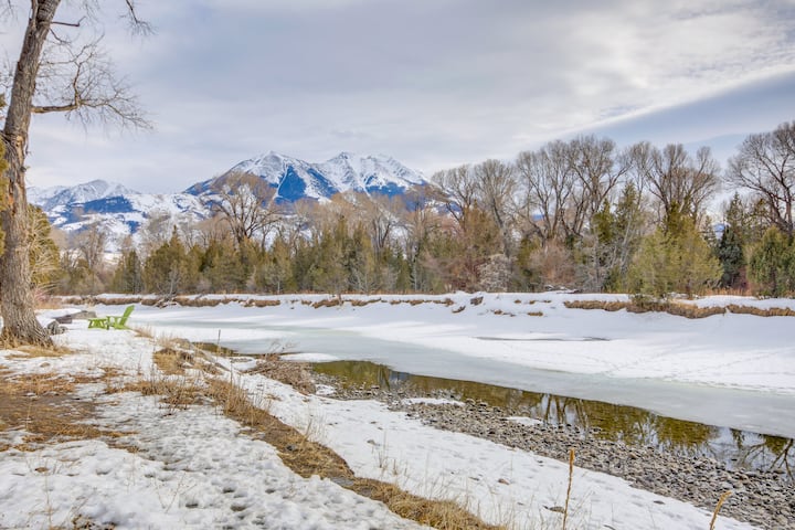 Emigrant Lodge W/ Spa: 3 Suites Near Yellowstone - Emigrant, MT