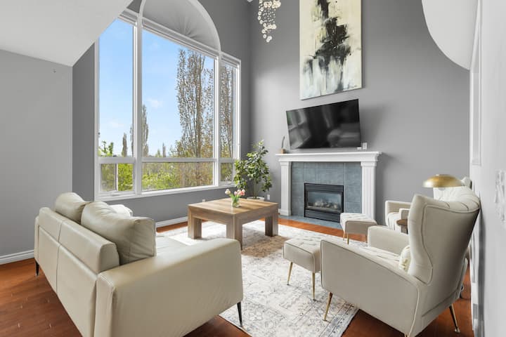 Luxury 4br | 8 Guests, Ac, Garage, Near Yyc&banff - Calgary