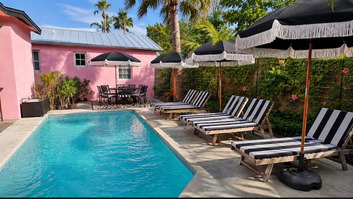 Palm Beach Pink House - West Palm Beach, FL