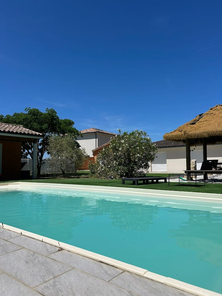 Villa Pignole -Clim/piscine/parking /Jardin- 9pers - Saint-Jory