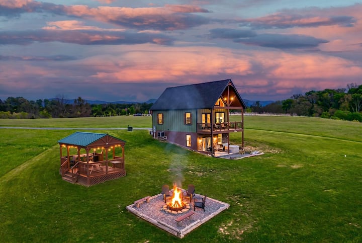 50 Acres*views*hot Tub*views*pet Friendly*fire Pit - Luray, VA