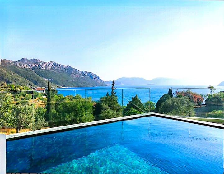 Muhteşem,doğa Ve Panoramik Deniz Manzaralı Villa… - Bozburun