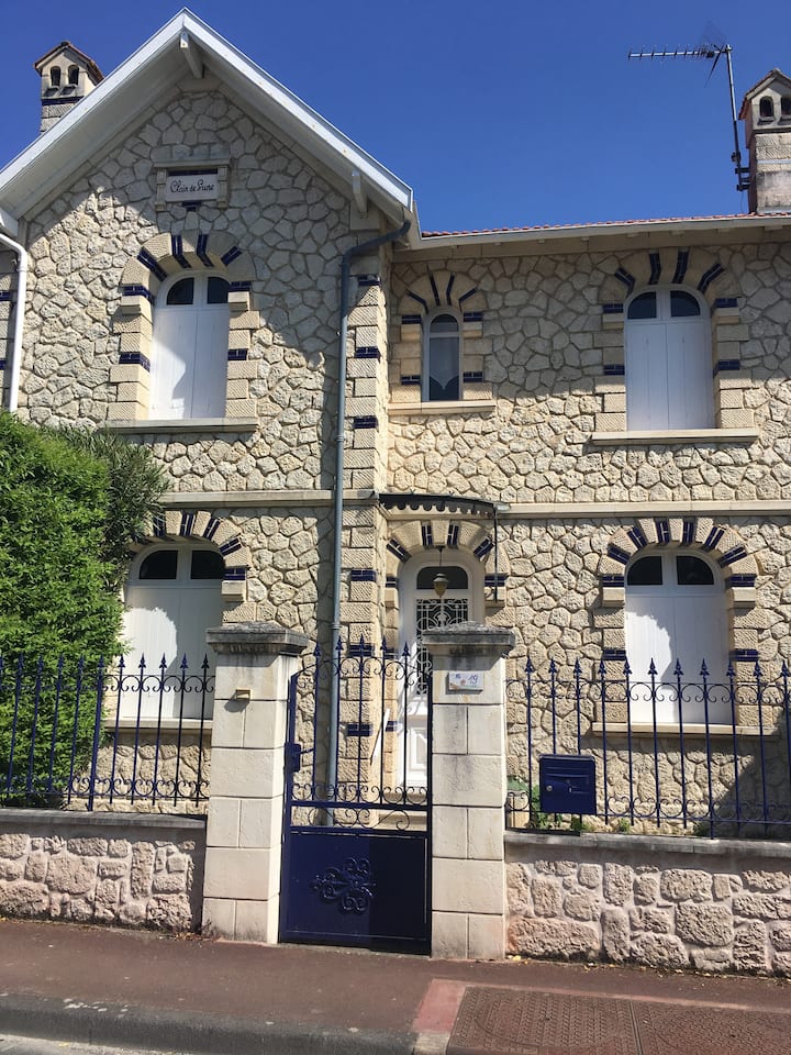 Maison Royannaise Des Années 30 - Royan