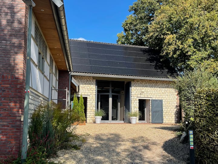 Bed And Breakfast Huis Xi 
Groene Suite - Kerkrade