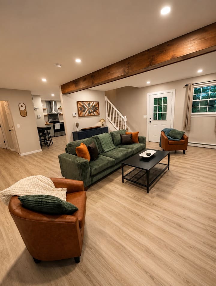 The Maggie House- Soak Your Stress Away - Maggie Valley, NC