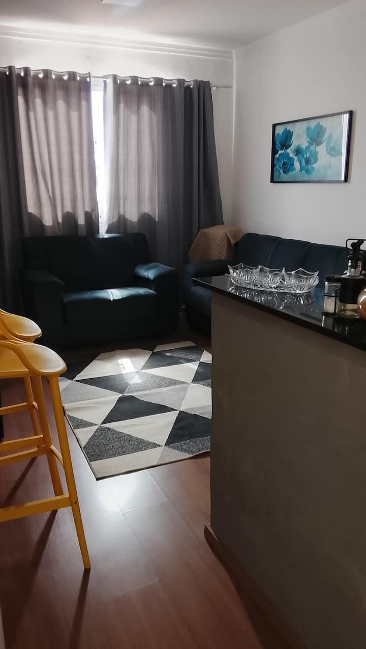 Apartamento, Bom Para Quem Quer Descansar. - Poá