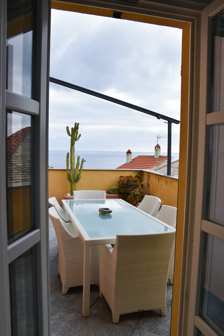 Casa Del Sole
Nel Borgo Di Cervo - Cervo