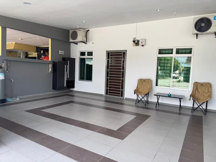 Taman Hajjat Simple Homestay - Batu Pahat