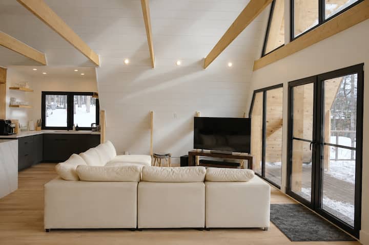 Designer A-frame | Percy Lake + Cube Sauna - Algonquin Provincial Park