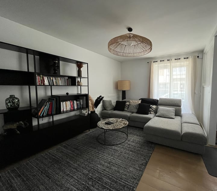 Maison En Hyper Centre Rénovée Et Plein De Charme - La Roche-sur-Yon