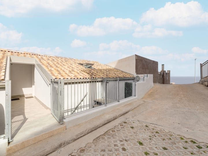 Studio Mansardé Neuf, Climatisé - Castelsardo