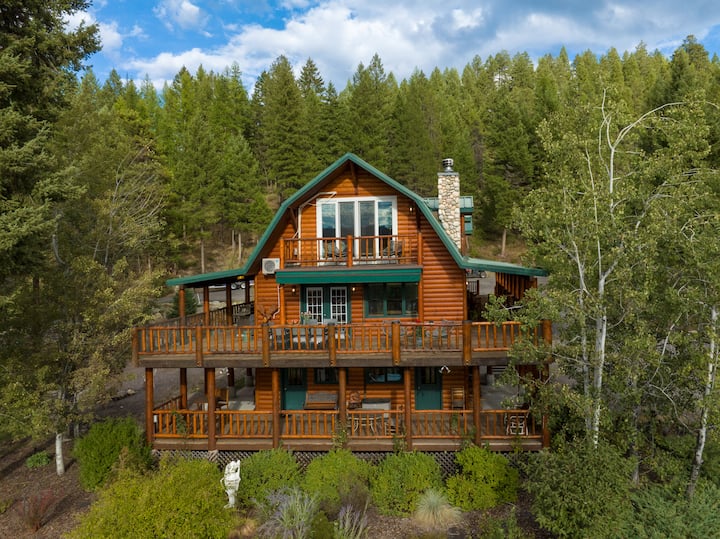 The Chalet At North Star Ranch - Secluded 40 Acres - Montana