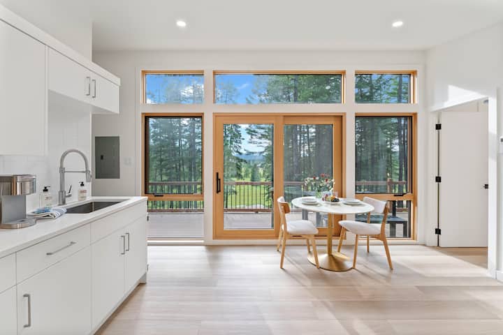 North Star Ranch Modern Cabin By Beaver Lakes - Montana