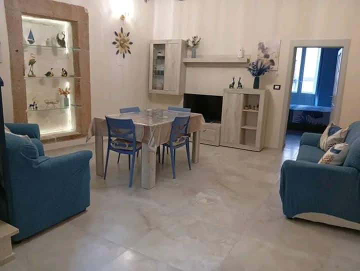 Astrolicamus - Camera Con Bagno, Soggiorno, Cucina - Bosa