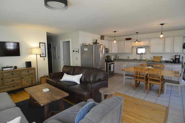 Lovely 3-bedroom, 2-bath Mountain Getaway! - Silverton, CO