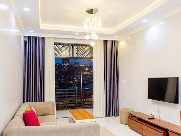 Elegant 2br In Kacyiru Near Us Embassy+city Views. - Rwanda