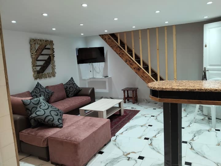 Studio Duplex Cosy Terrasse à 5 Min De La Plage - Annaba