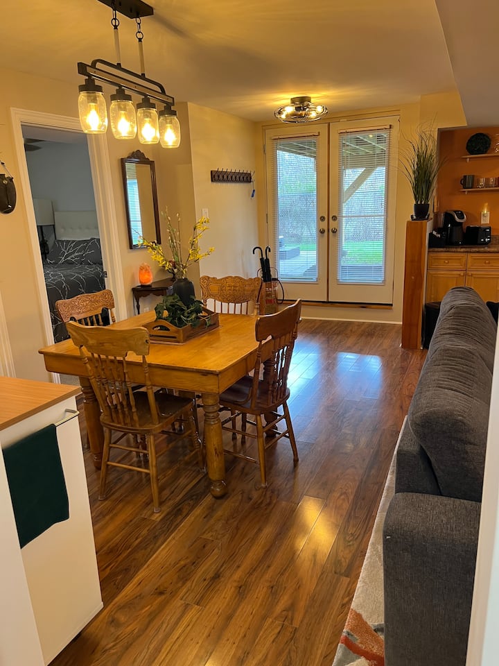 Bright And Spacious 2 Bedroom Apartment - Barrie