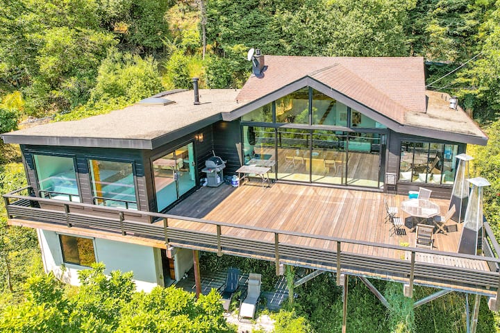 Stunning Mountain Retreat - Sausalito