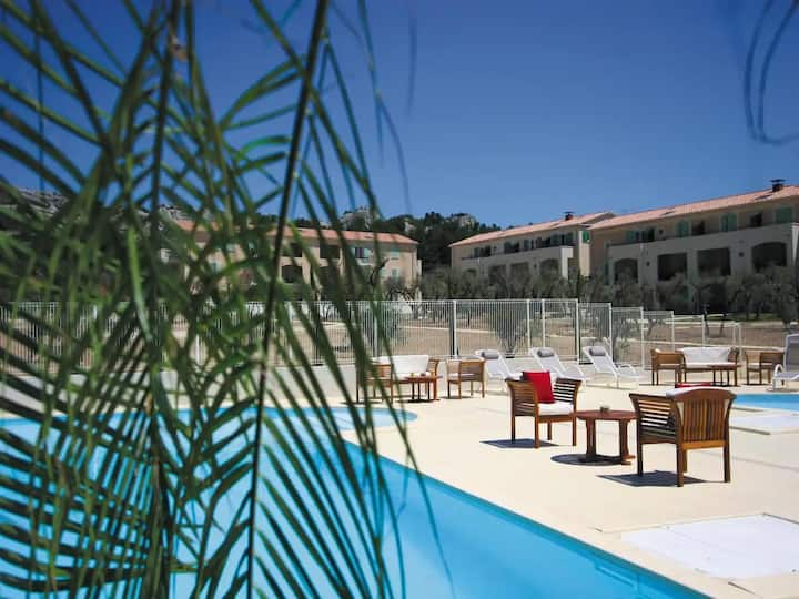 Spacieux Gîte Provençal Pour 8 Personnes - Les Baux-de-Provence
