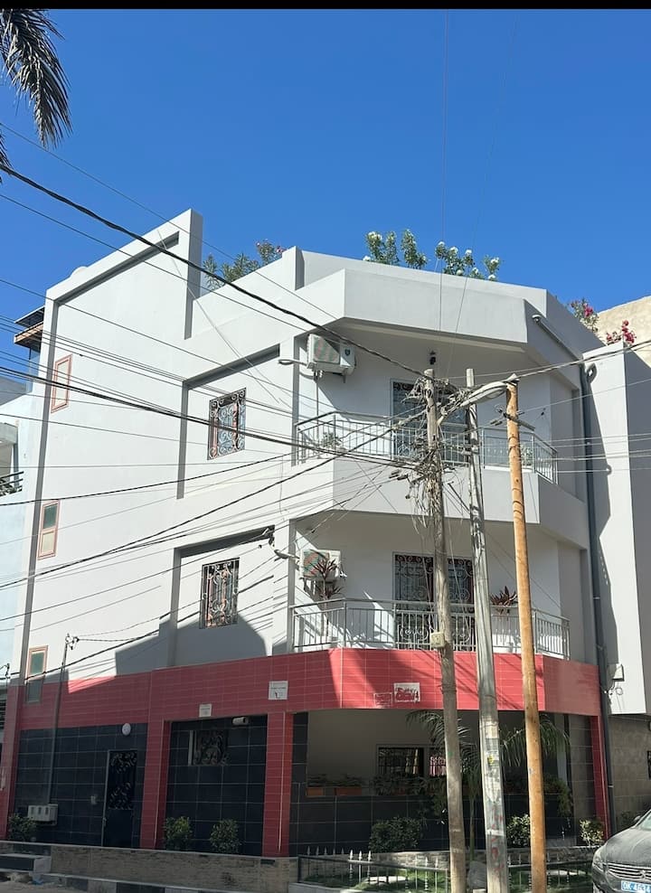 Maison Entier Meublé - Dakar