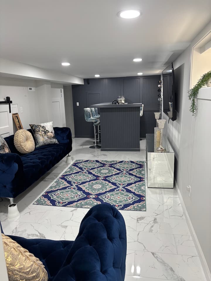 Cozy Private 2br/2ba Retreat W/separate Entrance - Bridgeport, CT