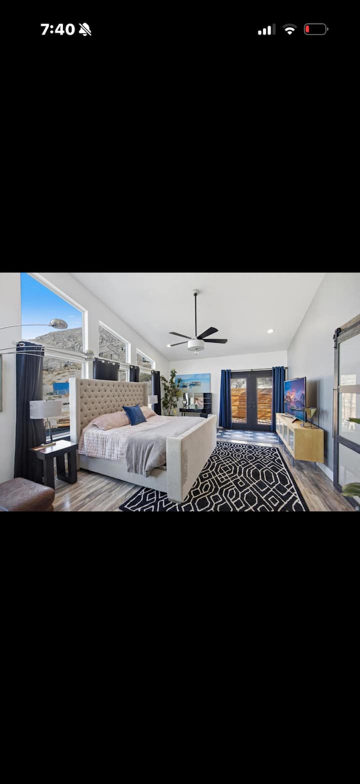 Farm Retreat With Horses Included - Springville, UT