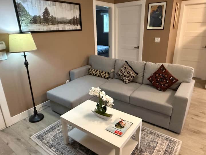 Lovely 2br Suite In Guildford, Surrey! - Pitt Meadows