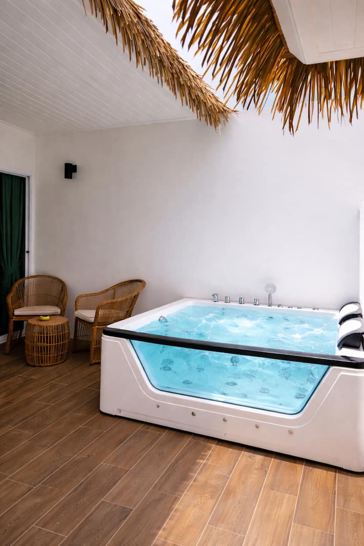 Maison Neuve, 1 Chambre Avec Baignoire Balnéo - Ko Samui, Island