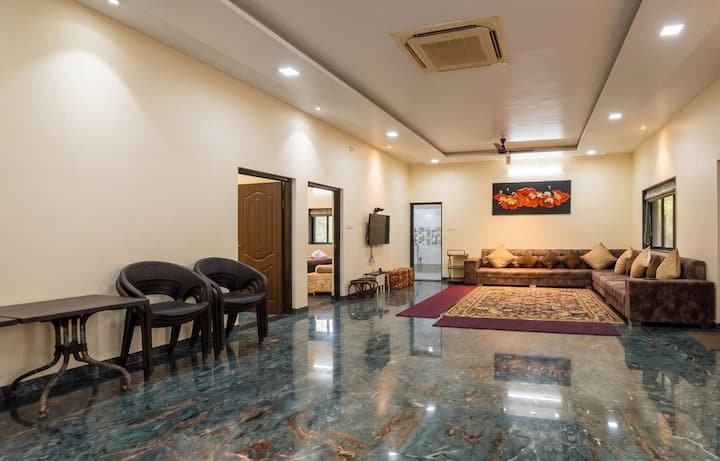 Your Private Party Paradise — Pool, Garden, Music. - Rajnandgaon