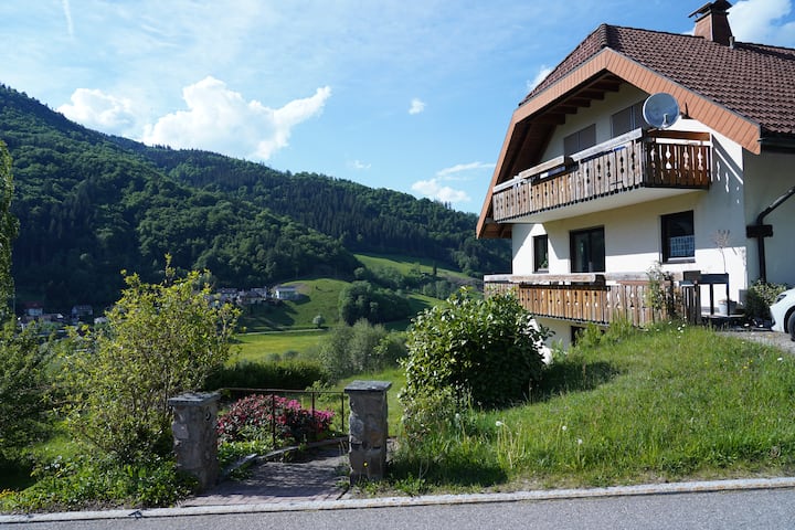 Ferienwohnung "Am Grünbächle" - Belchen