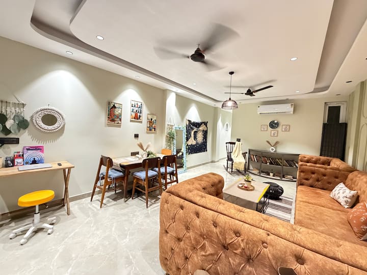 Aesthetic| 2bhk| Lajpat Nagar| Light & Airy Vibe - New Delhi