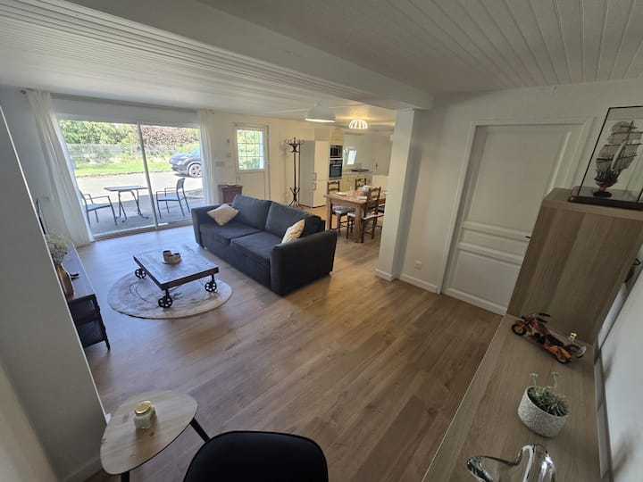 Logement Indépendant Avec Jardin En Rdc De Villa - Sainte-Julie