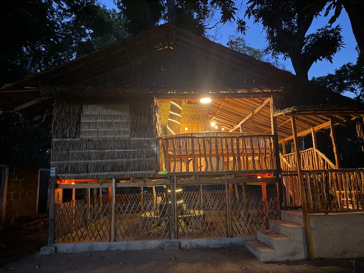 1 Room At Oro Tree House By The Mangroves & Sea - Lian