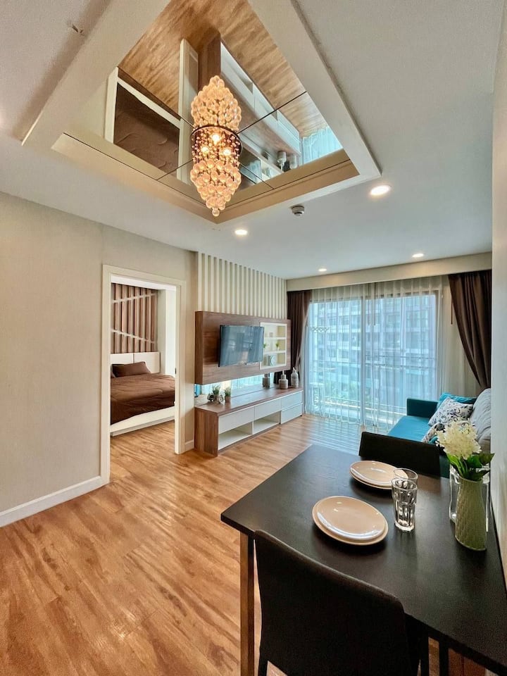 Modern 2br Pool View Gym Walk To Shops - Thailand